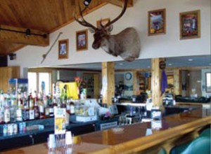 Bar & Grill – Slim's Resort